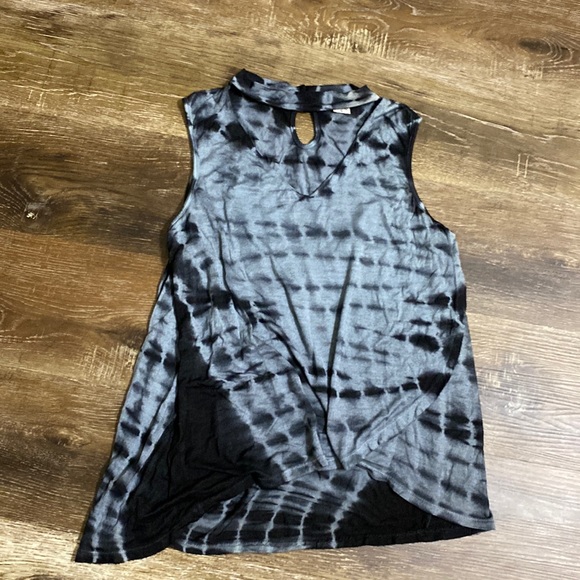 raya sun | Tops | Rays Sun Top | Poshmark